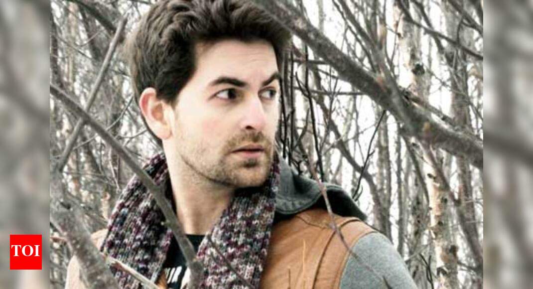 Neil resolves differences with director | Hindi Movie News - Times of India
