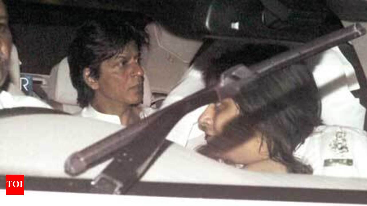 Yash Chopra Funeral Shahrukh Khan