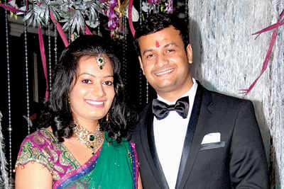 Rahul Pillai, Roshni Kumar engagement celebration in Nagpur | Regional ...