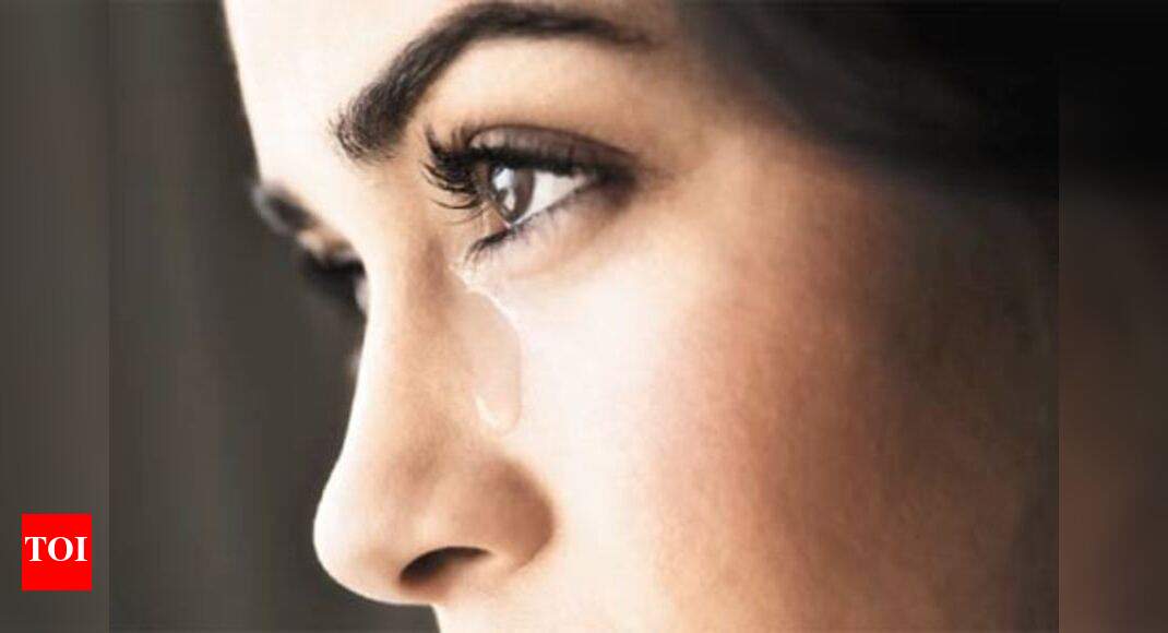 Crying is good for your health - Times of India