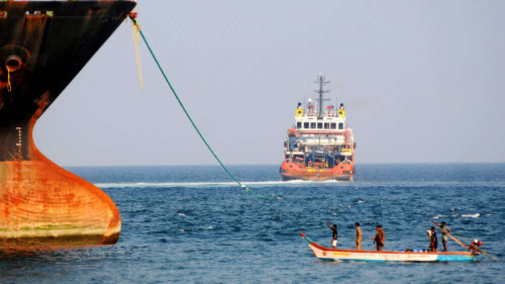 Grounded ship Pratibha Cauvery awaits salvage | The Times of India