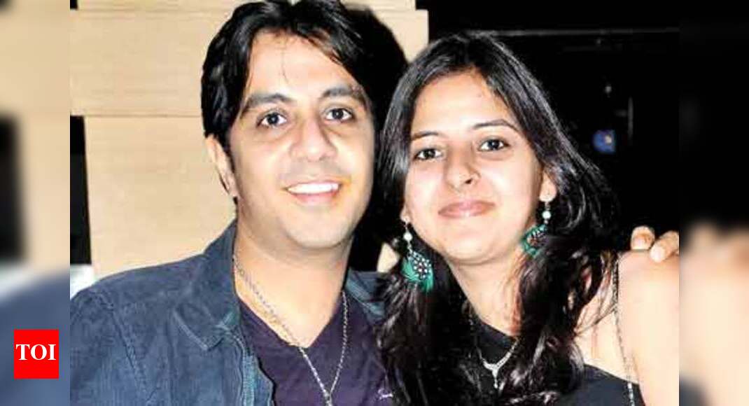 Bangalore dances to DJ Vachan's tune | Events Movie News - Times of India