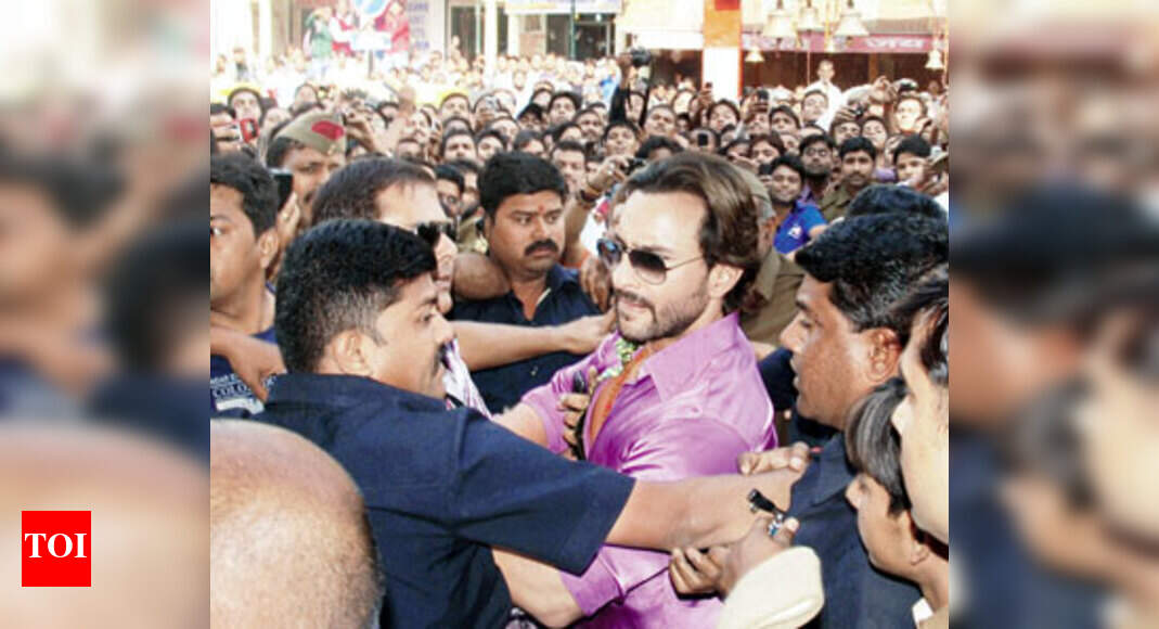 Saif gets locked in a kitchen | Hindi Movie News - Times of India