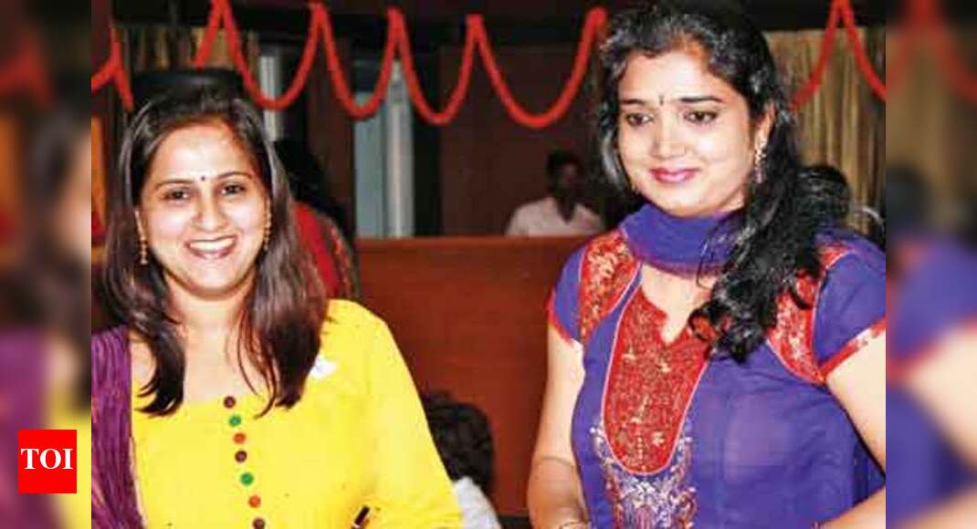 Girlies have fun at a post Diwali meet organised by Benaras Club ...