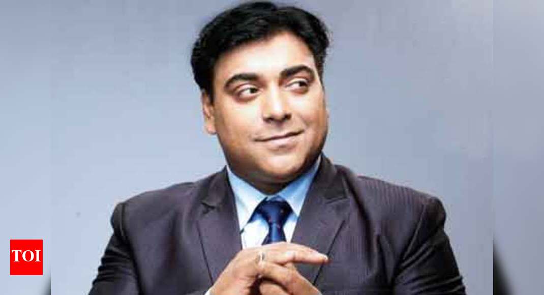 Male stars call the shots on TV - Times of India