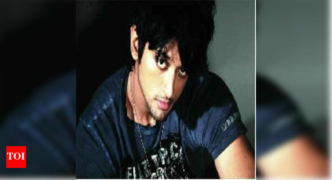 Abhaas Mehta bags Ravi Ojha’s next! - Times of India