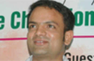 Shooter Vijay Kumar moves to number 2 spot, wants to be at top | More ...