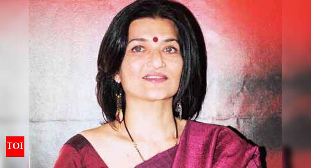 I am leaving behind a good legacy for my children: Sarika | Hindi Movie ...