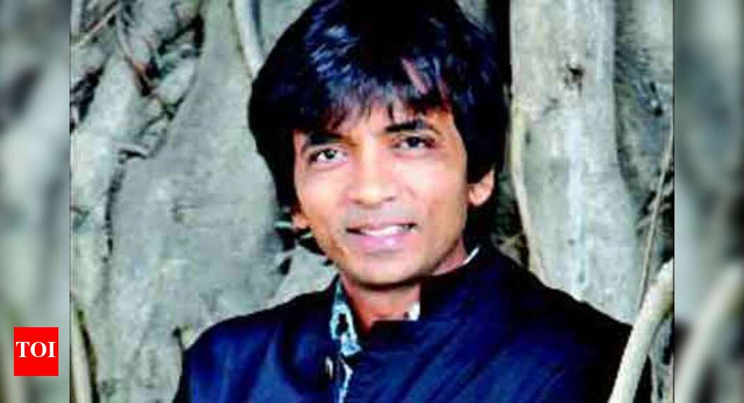 Ravindra Gautam all set to helm a silver screen movie - Times of India