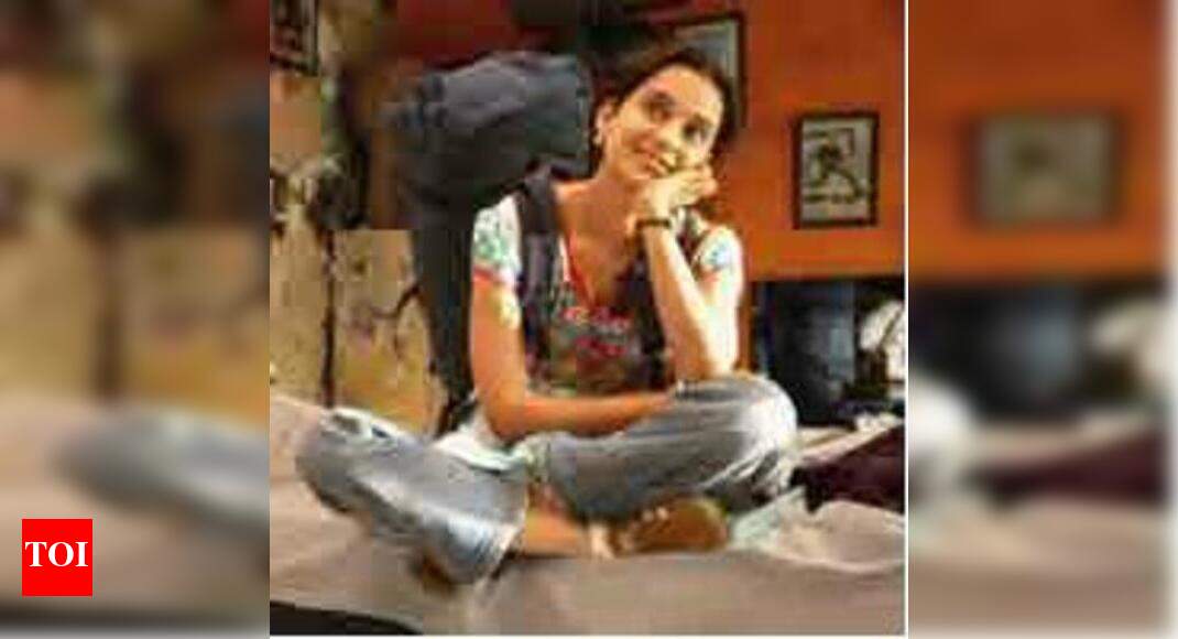 Kangana Ranuat goes de-glam in Queen | Hindi Movie News - Times of India