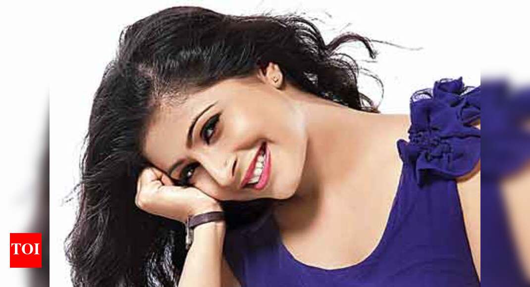 Leona gets busy in Mollywood | Malayalam Movie News - Times of India