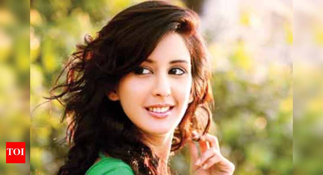 Chahatt to tie the knot next year - Times of India