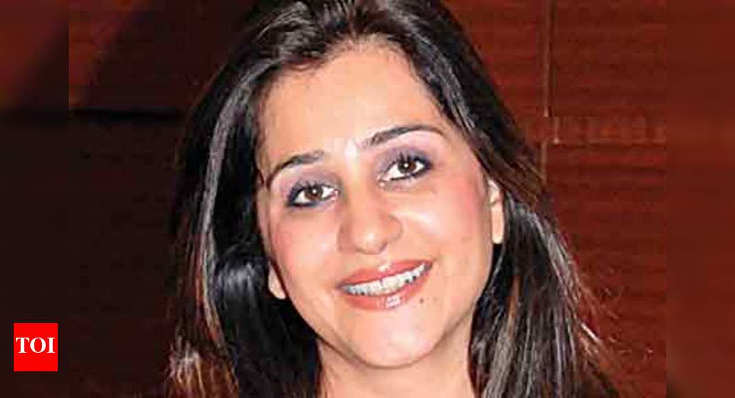 Rina Sinha and Manju Maheshwari hosted a tea-party in Nagpur | Events ...