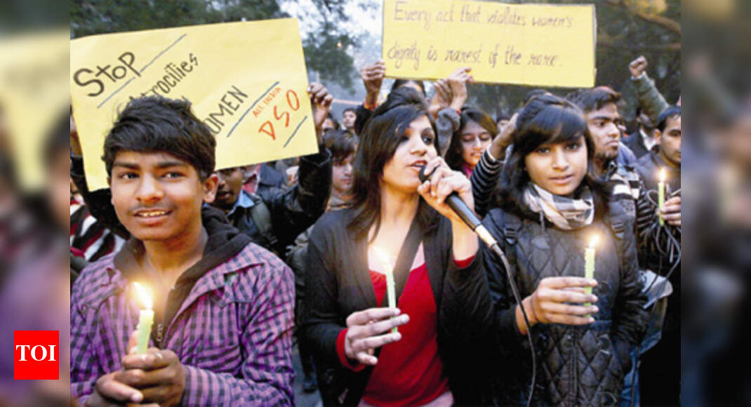 Protestors show the way forward - Times of India