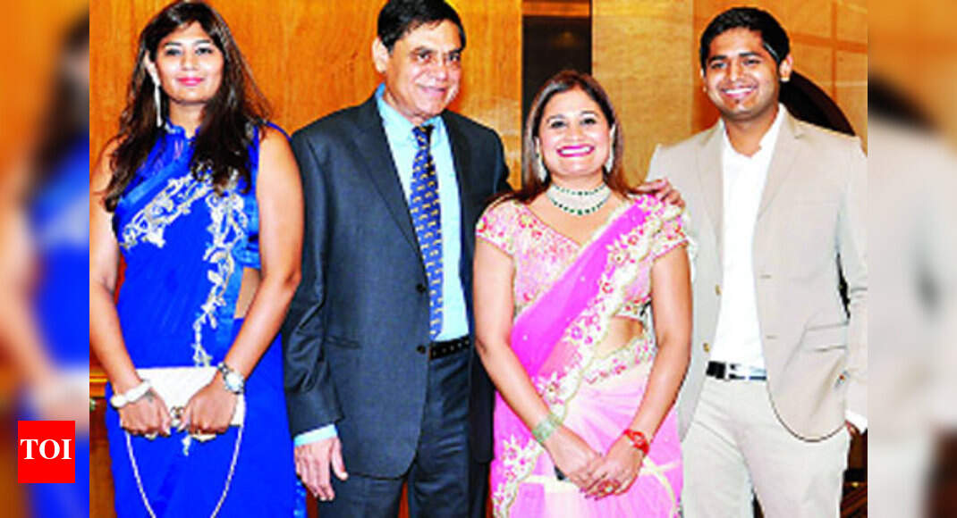 Navale family hosts Professor M N Navale's birthday bash at Le Meridien ...