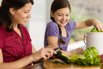 How to get your children to eat healthy - The Times of India