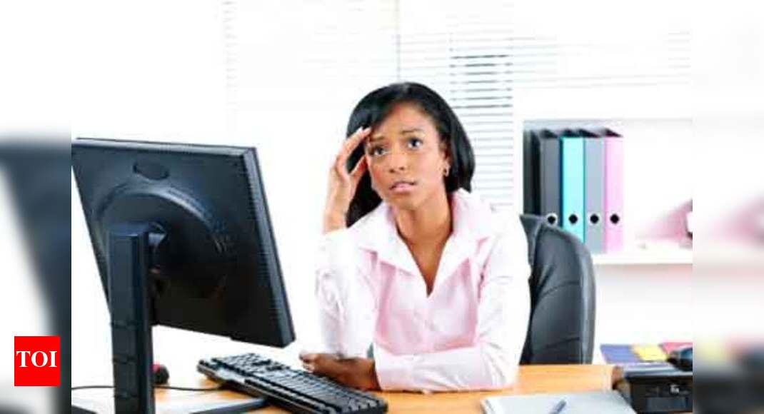 Things that can distract you in office - Times of India
