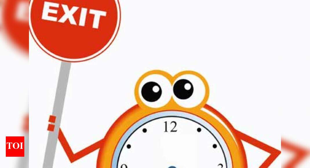 Early clock-outs for female employees - Times of India