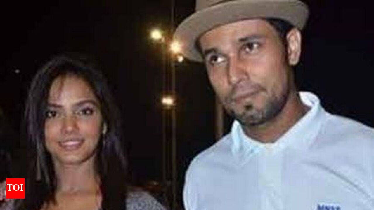 Randeep Hooda Neetu Chandra