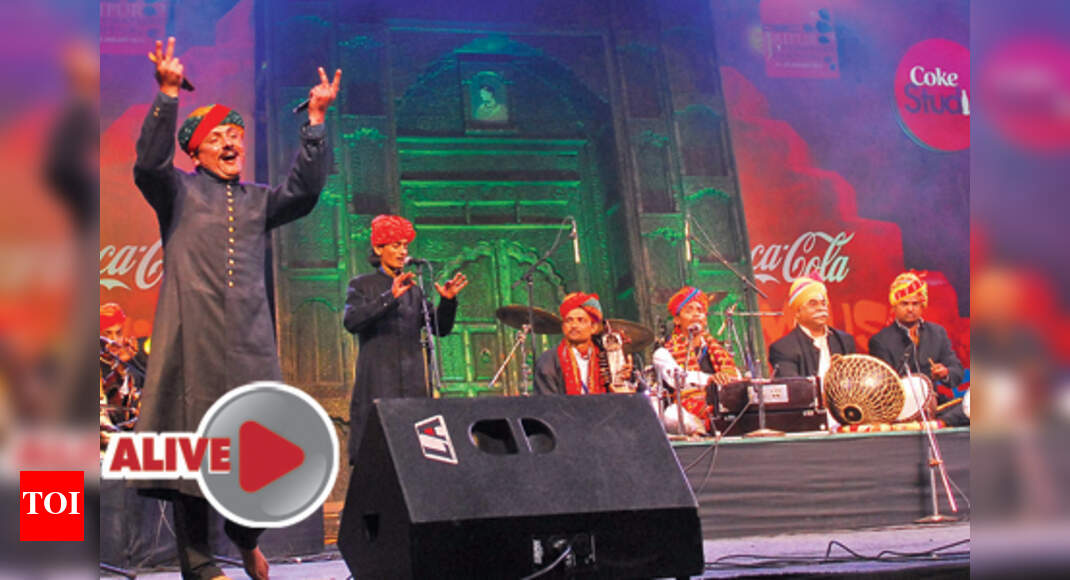 Papon and Shilpa Rao perform at Cultural evenings held during Jaipur ...