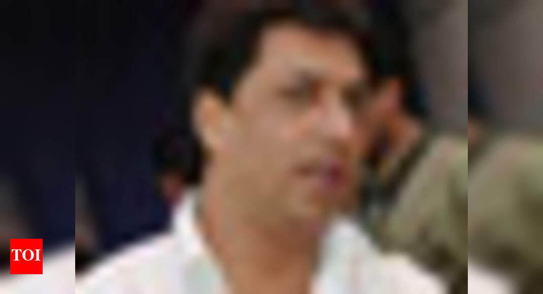 Madhur's reel-life fashion - Times of India
