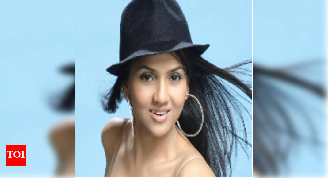 Itishree Singh in Hum Ne Li Hai…Shapath - Times of India