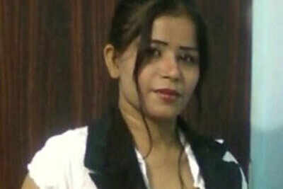 Ayesha Sheikh makes debut with Yadav Ji | Bhojpuri Movie News - Times ...