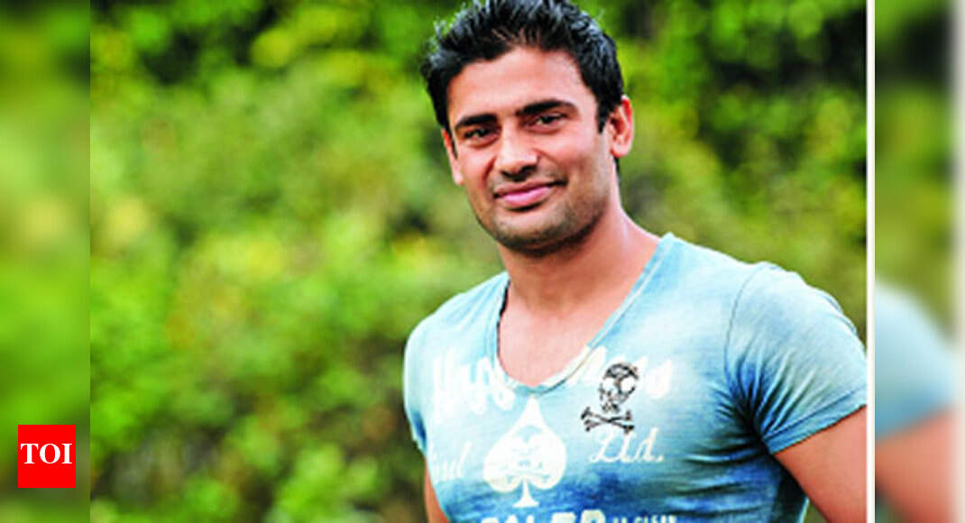 Sangram to flaunt culinary skills on television - Times of India