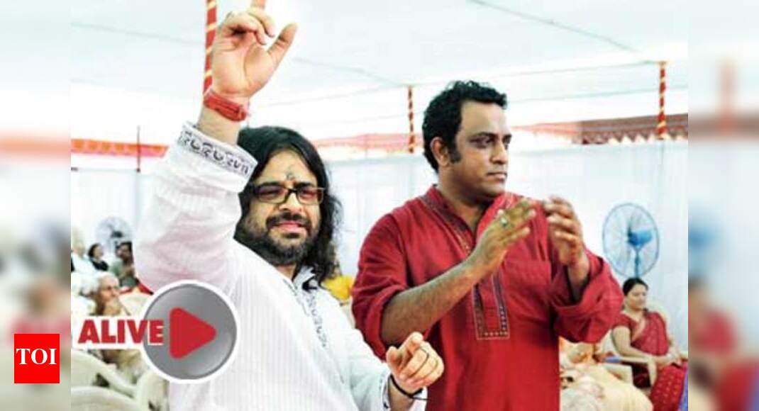Anurag and Pritam sing and dance at their Saraswati puja | Events Movie ...