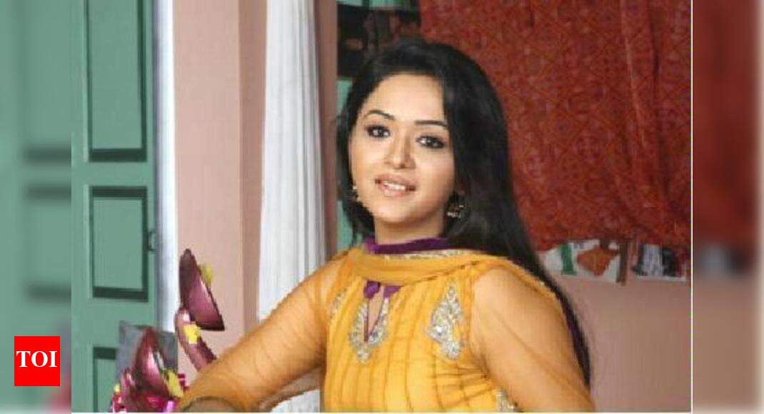 B-Town actress joins Thalaivaa cast | Tamil Movie News - Times of India