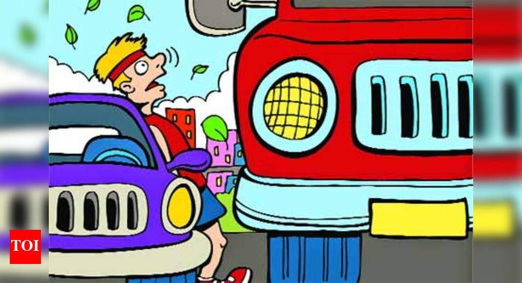 Chickening out at crossing the road? - Times of India