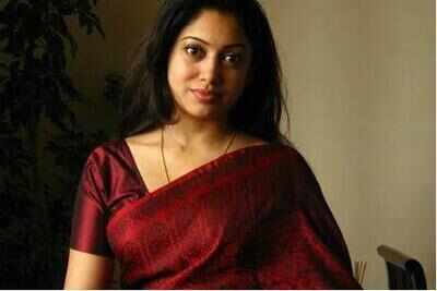 Manjadikkuru will always be my first love: Anjali Menon | Malayalam ...