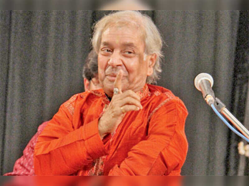 Pt Birju Maharaj attend the convocation ceremony of Bhatkhande Music ...