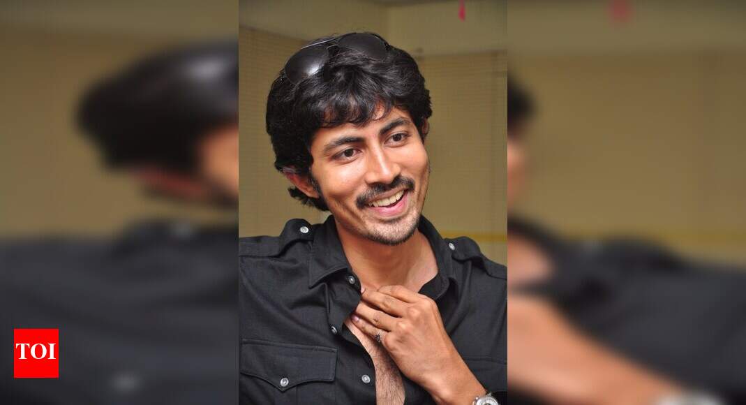 Karthik's 7 year dream comes true! | Tamil Movie News - Times of India