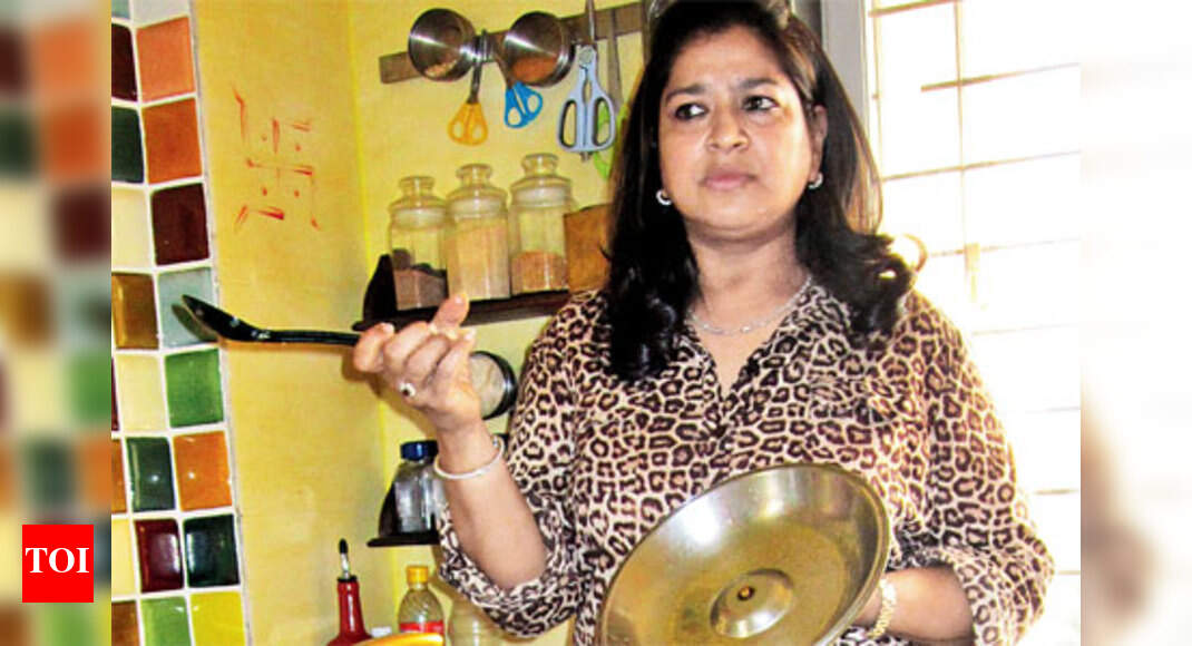 Anju Nanda hosted a get-together for friends in Nashik | Events Movie ...