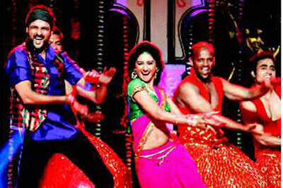 Item songs go viral on small screen - Times of India