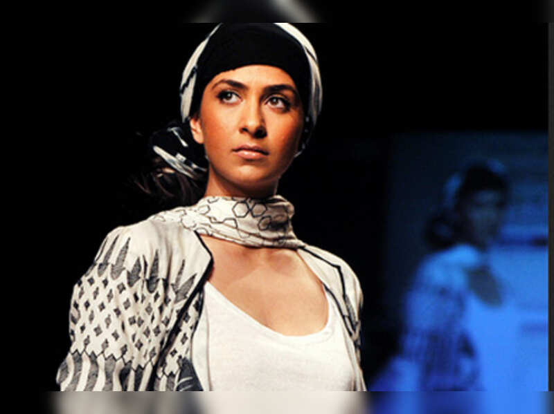 Krishna Mehta shows how fashion rebels do it - Times of India