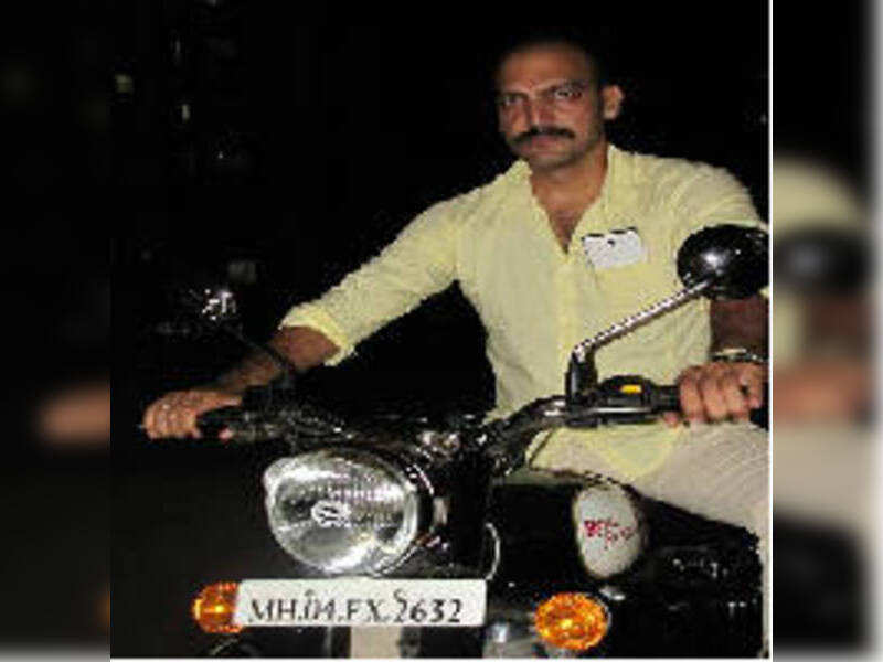 Manish Wadhwa’s singing talent takes back seat - Times of India