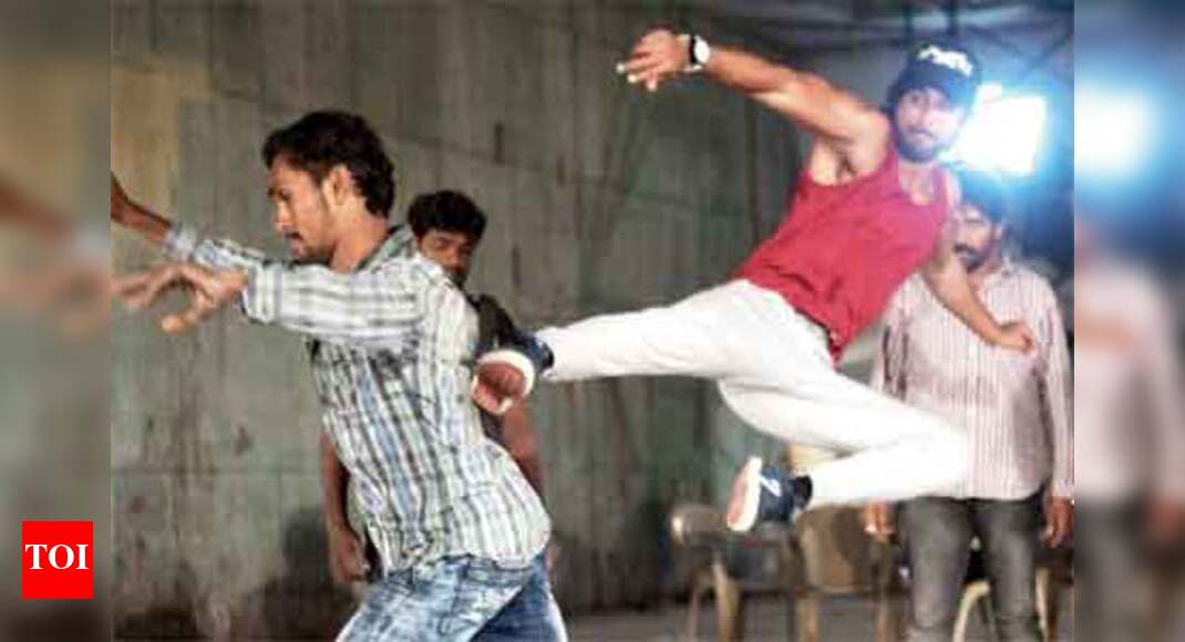 Rambo Rajkumar: Shahid Kapoor's never-seen-before stunts | Hindi Movie ...