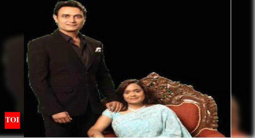 Shashi-Sumeet Mittal: Shashi-Sumeet Mittal's new show - Times of India