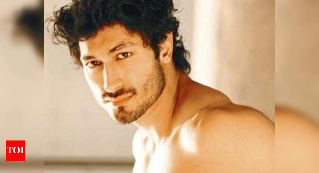 Akshay Kumar is the real 'Khiladi': Vidyut Jamwal | Hindi Movie News ...