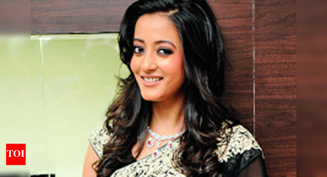 Raima shares her love for diamonds | Events Movie News - Times of India