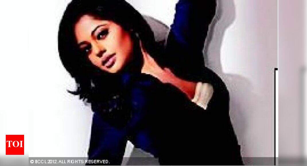 Bindu's the new comedy queen | Tamil Movie News - Times of India