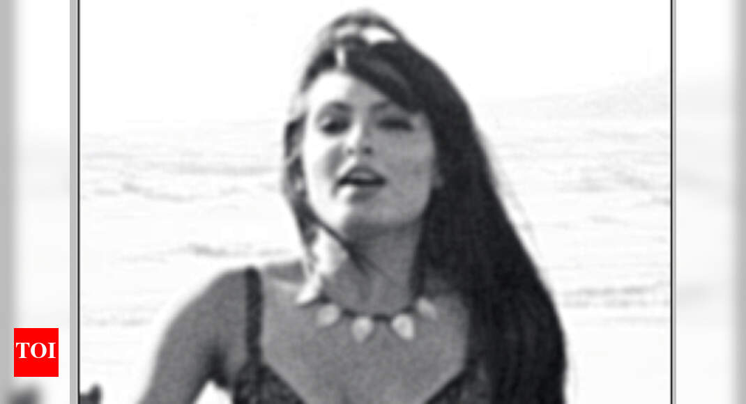 Parveen’s personal life on screen again | Hindi Movie News - Times of India