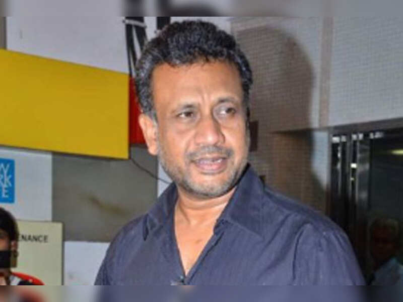 How many Gulaabi Gang are there in India: Sampat Pal | Hindi Movie News ...