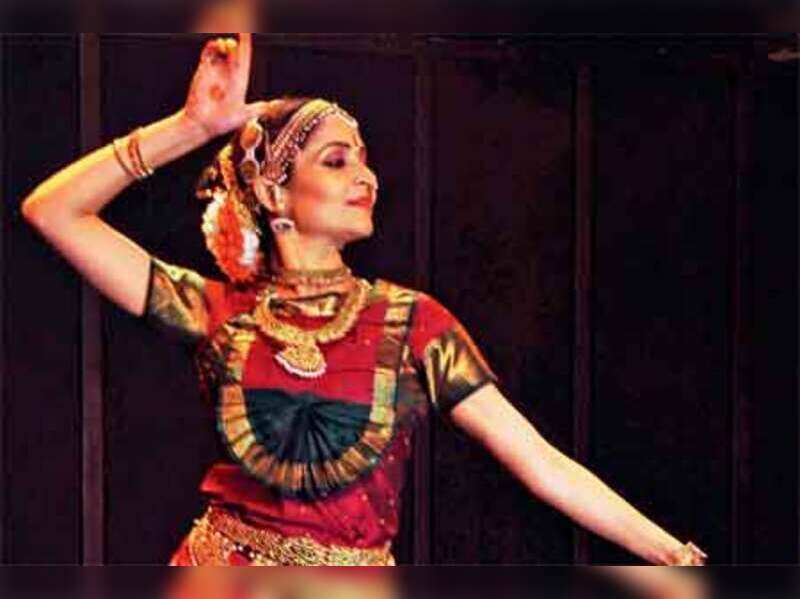 Shallu Jindal's solo Kuchipudi dance recital in Delhi | Events Movie ...