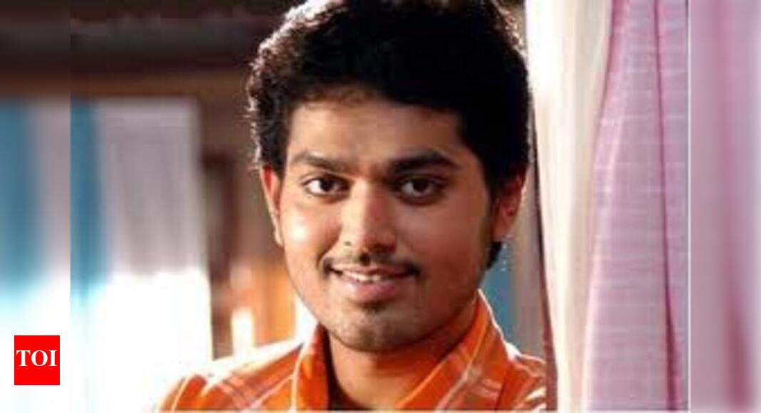 Shakthi says he did films out of sympathy | Tamil Movie News - Times of ...