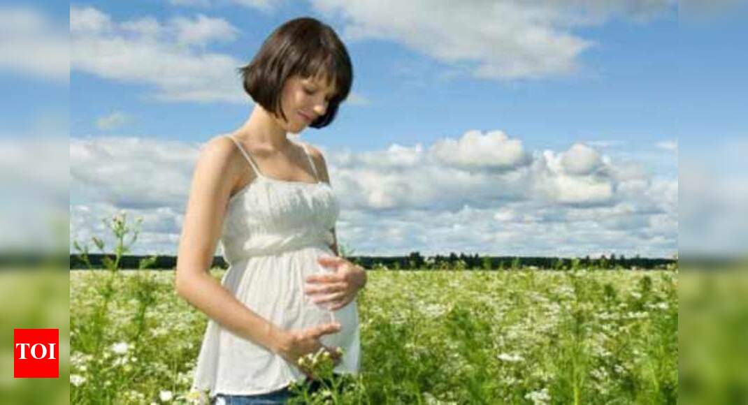 Style your baby bump - Times of India