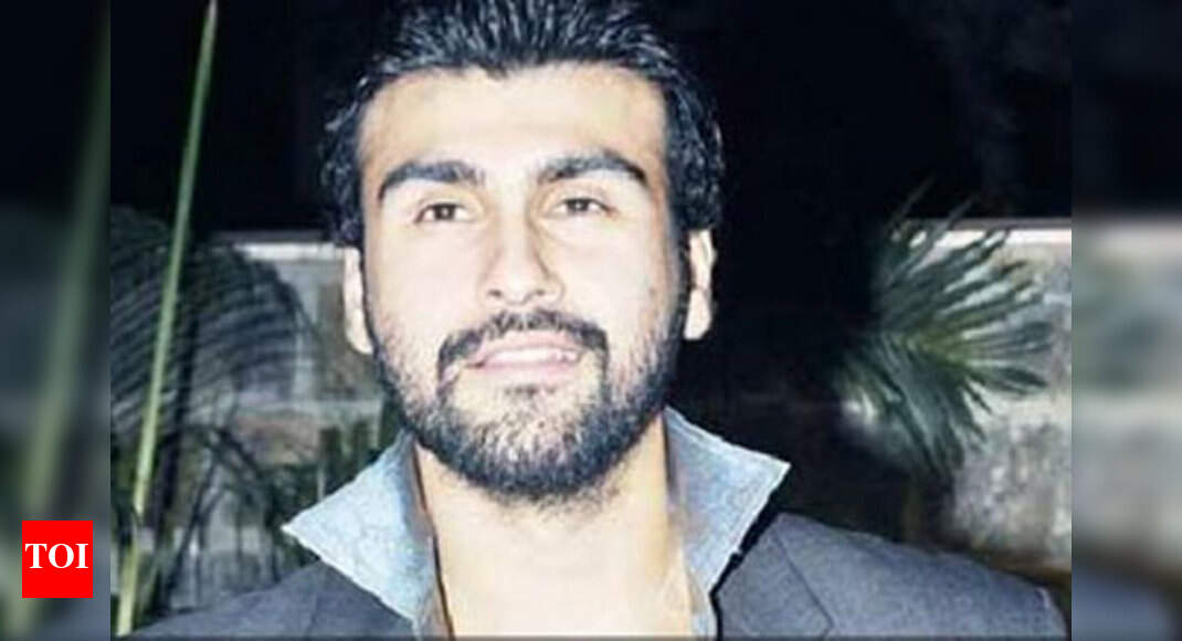 Arya Babbar to turn producer | Punjabi Movie News - Times of India
