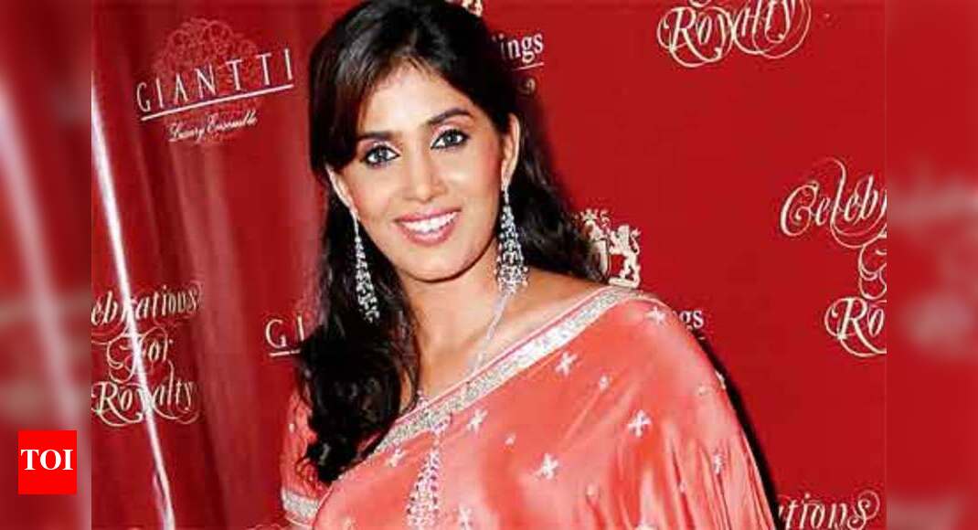 Sonali steps into Rasika's shoes in White Lily Aani Night Rider ...